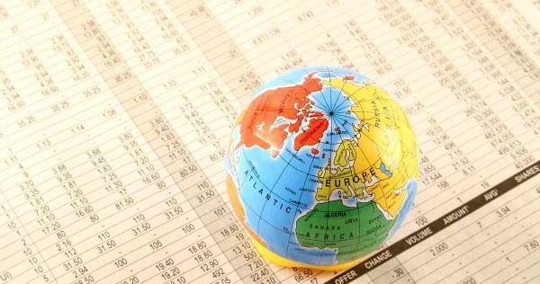 4244 – Arpenter le monde. Mémoires d’un géographe politique. Entretien ...